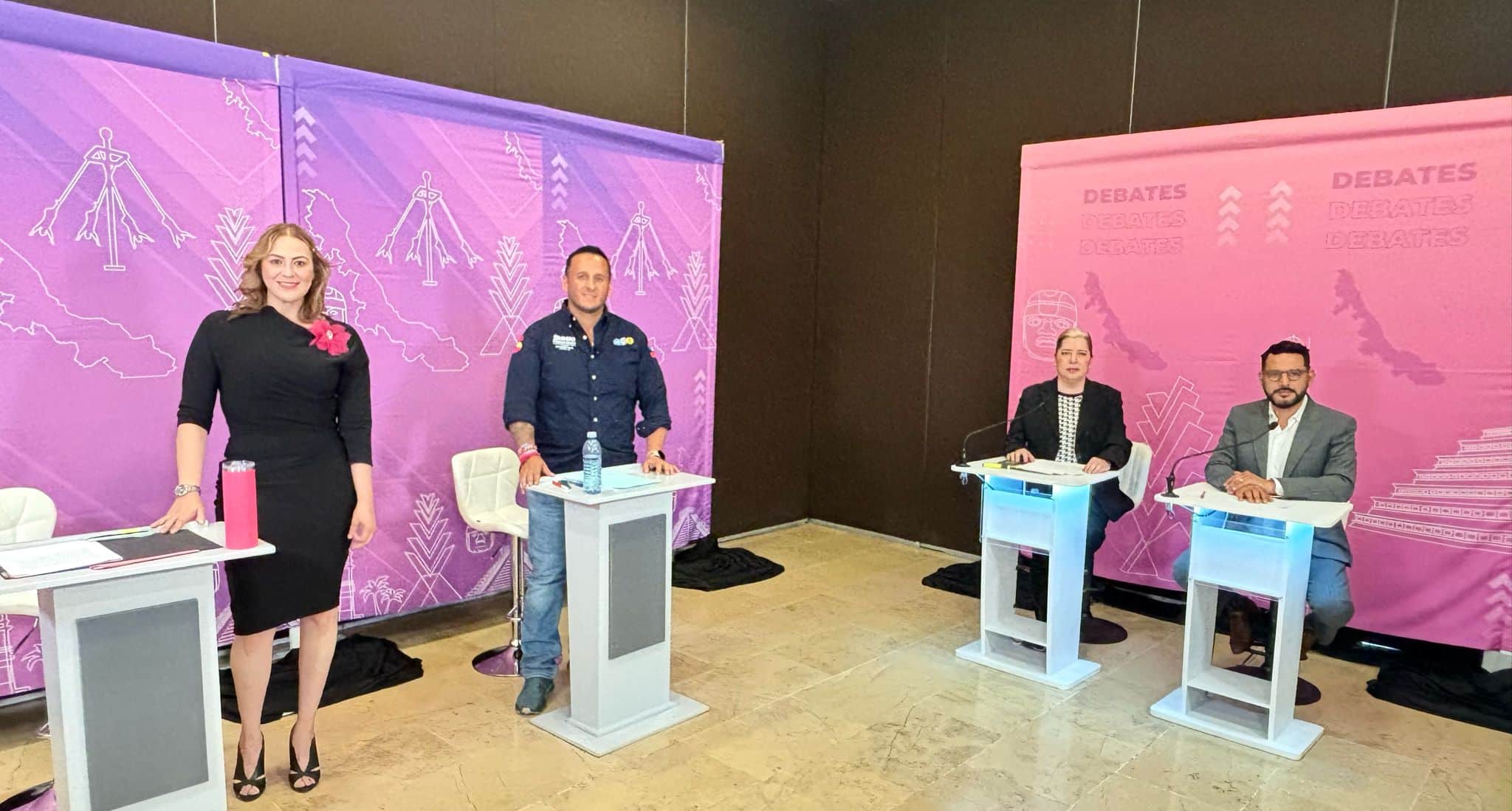 Priscila Ramirez, se proclama ganadora del debate. - DR Veracruz